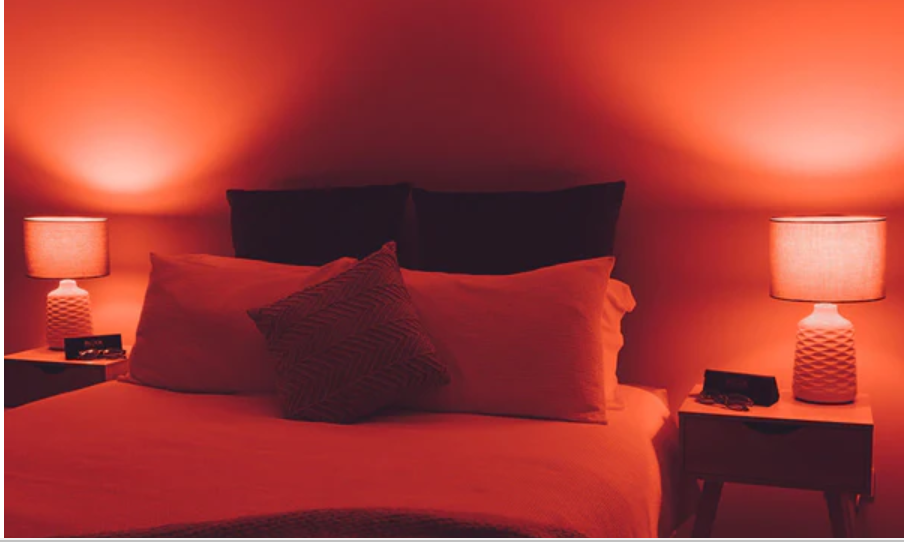 Red Light At Night Helps Your Sleep — Natural Sleep Essentials